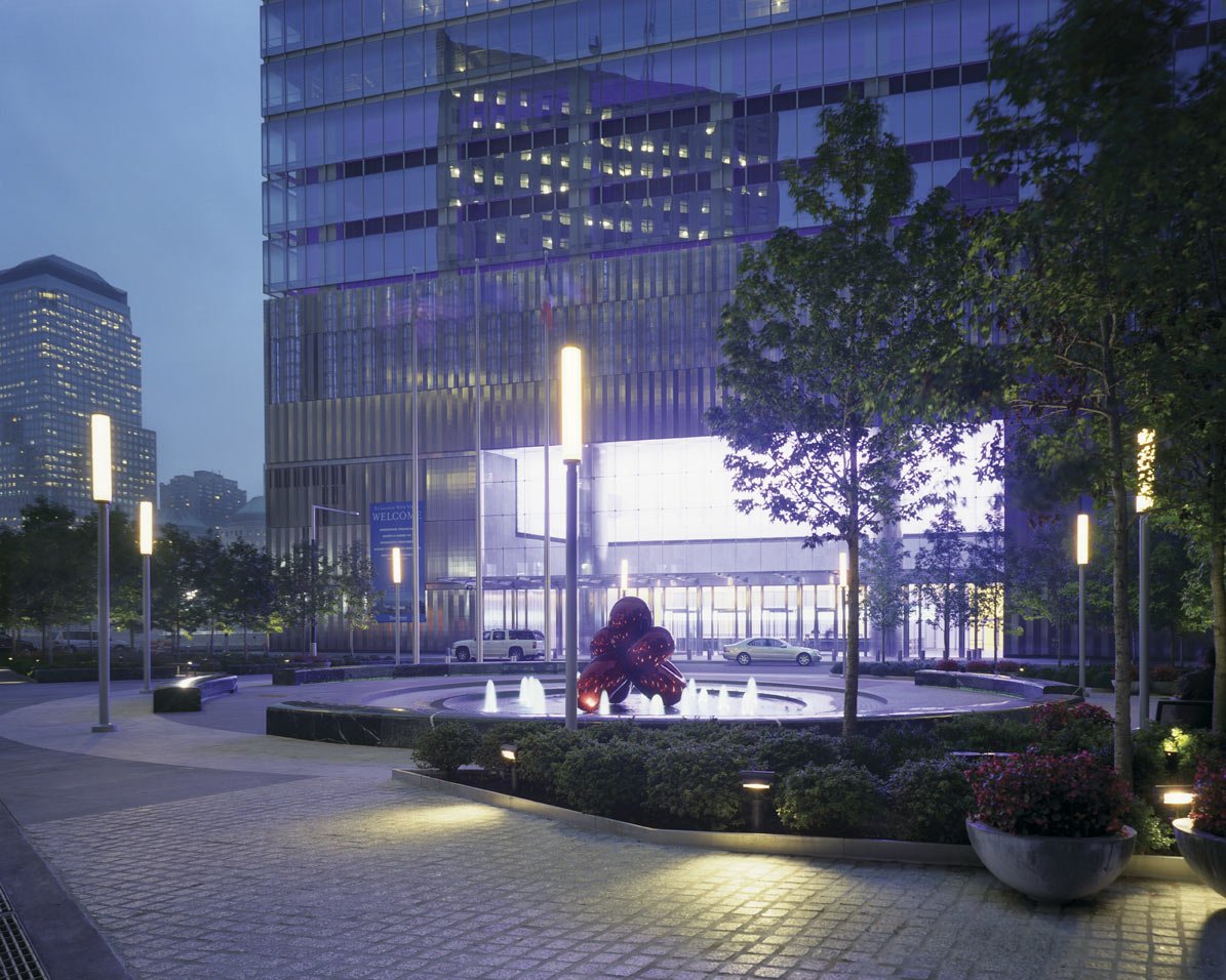 7 World Trade Center Selux