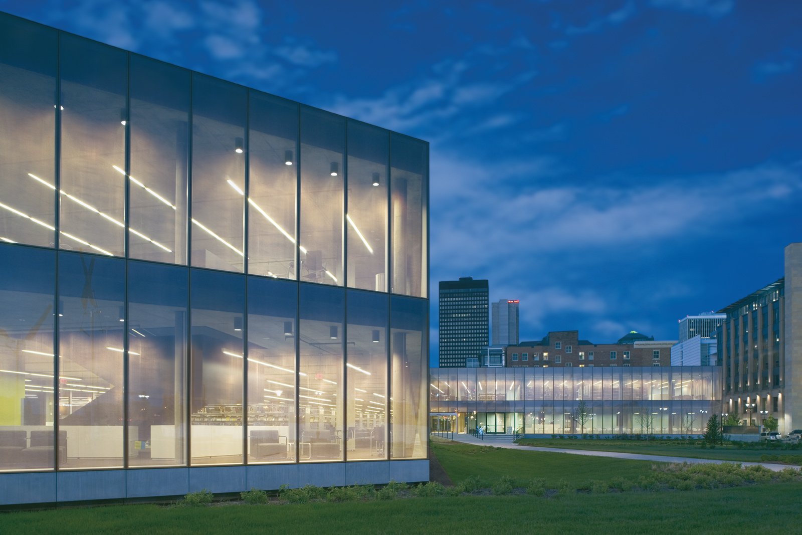 Des Moines Public Library Selux