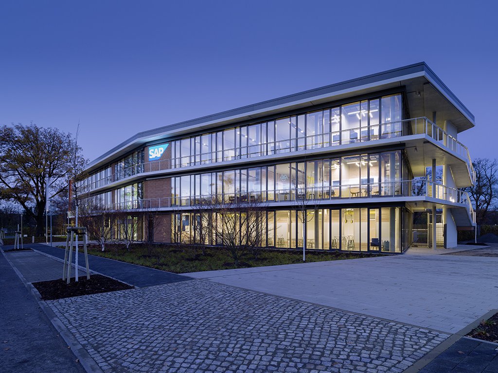 SAP Innovation Centre in Potsdam Selux