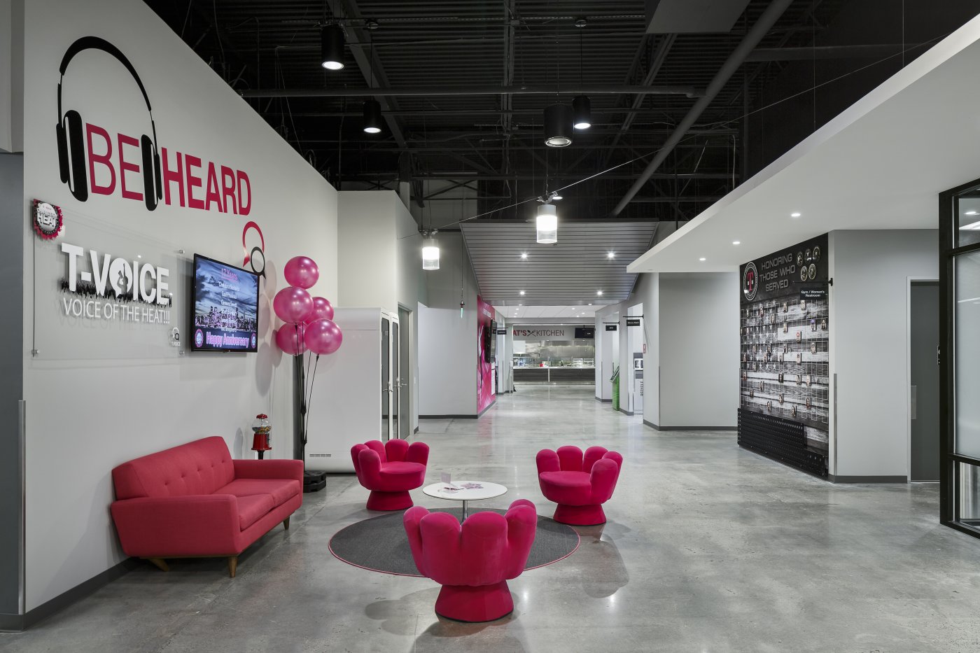 T-Mobile Call Center Facility Selux