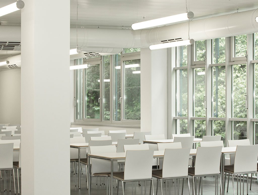 High performance, uniformity, and style Selux