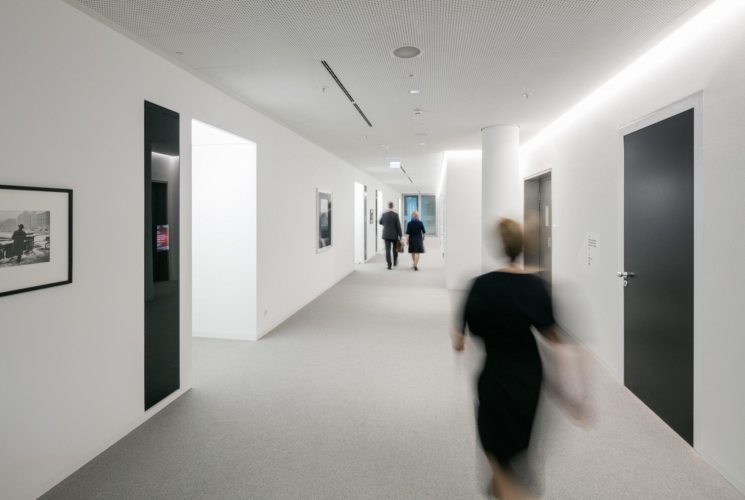 M-LED Recessed Perimeter Selux