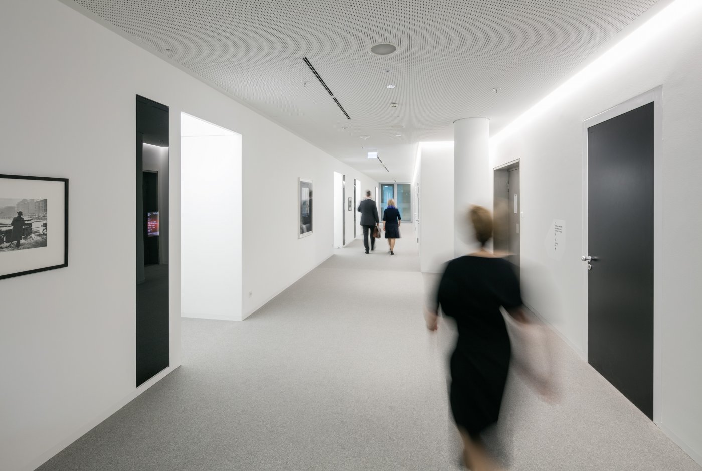 M-LED Recessed Perimeter Selux